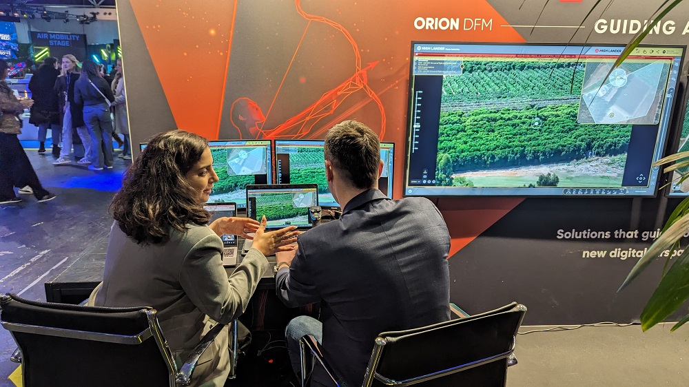 High Lander Allows Attendees to Pilot a Drone from 3,000 km Away at ...