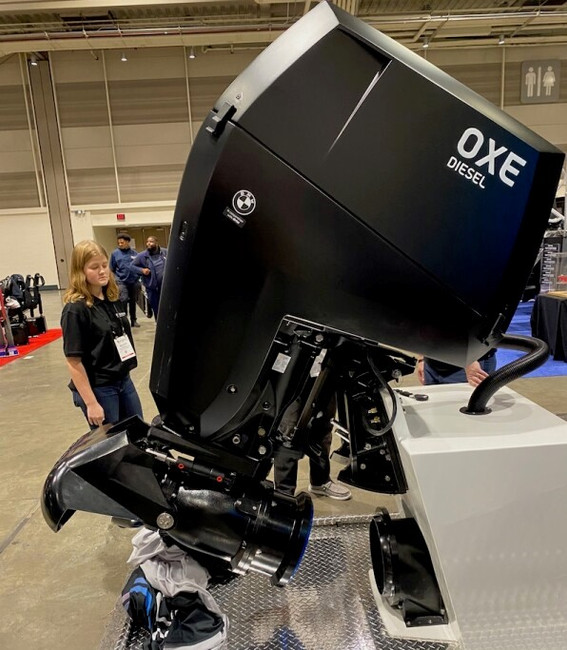 New waterjet makes a splash at WorkBoat Show | National Fisherman