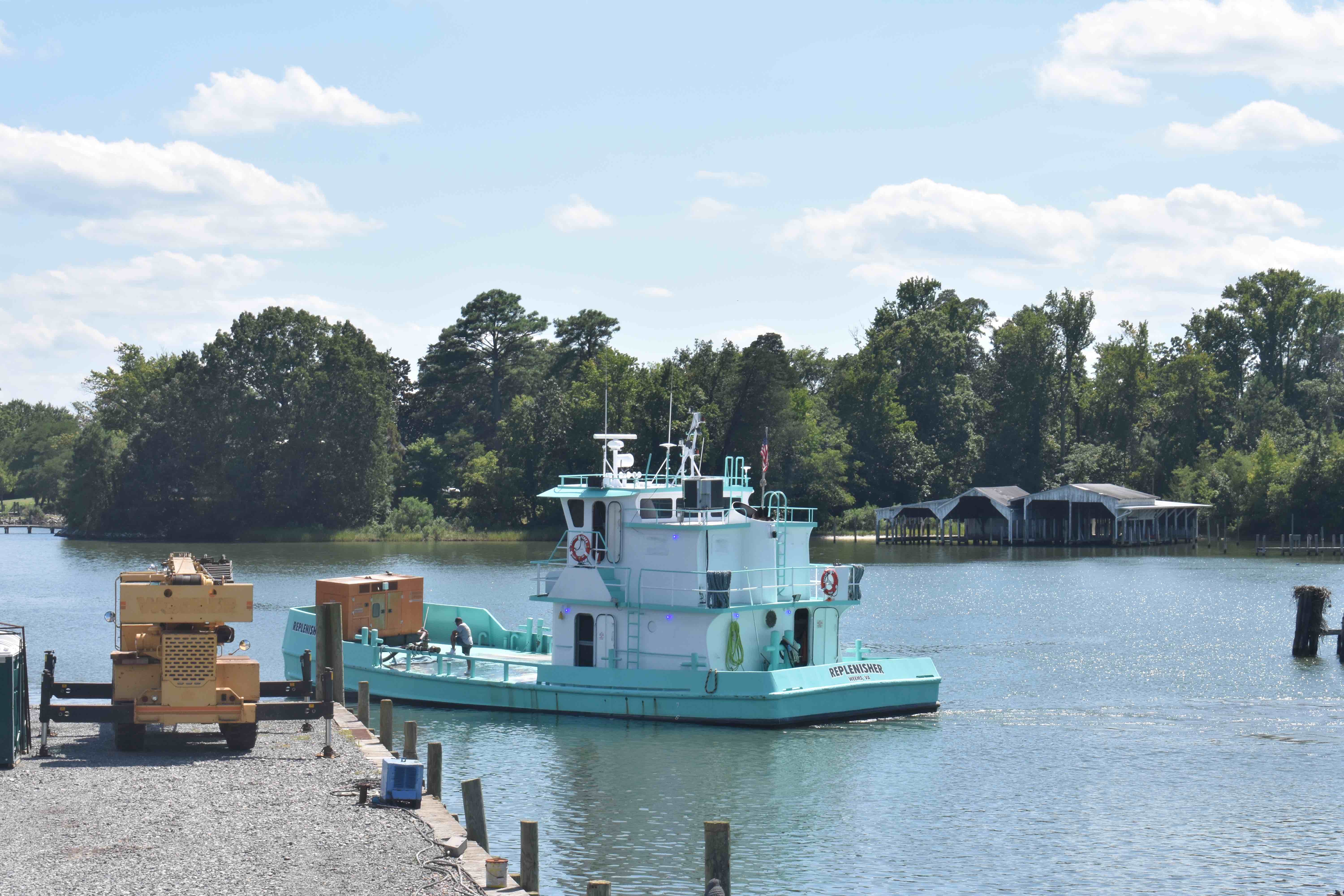 Converted deck lugger is a winner for Chesapeake oyster growers ...
