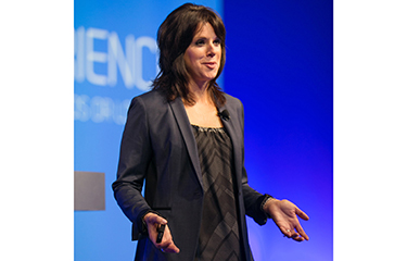 Kelli Valade resigns as Red Lobster CEO after eight months on the job ...