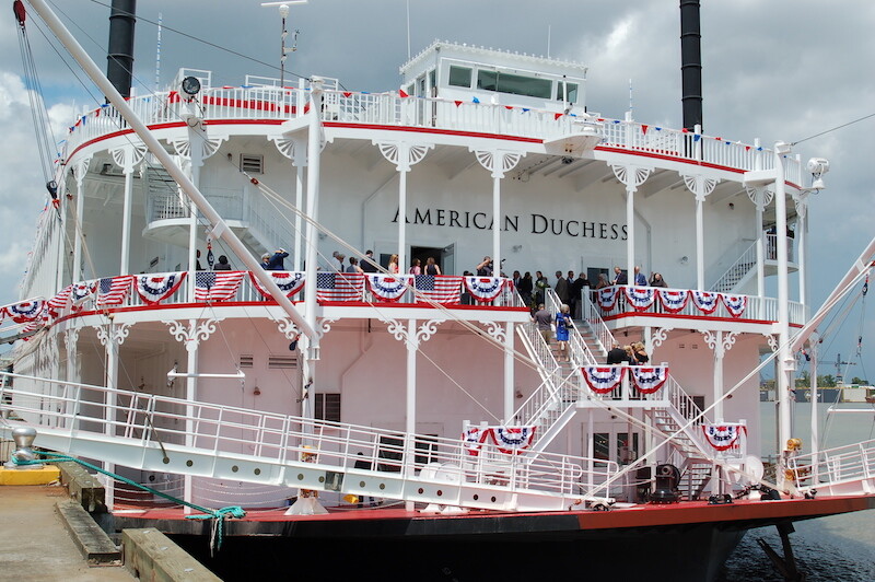 American Queen Steamboat trying to fill hundreds of onboard positions ...