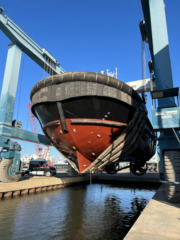 Master Boat Builders launches hybrid tug for Seabulk | WorkBoat